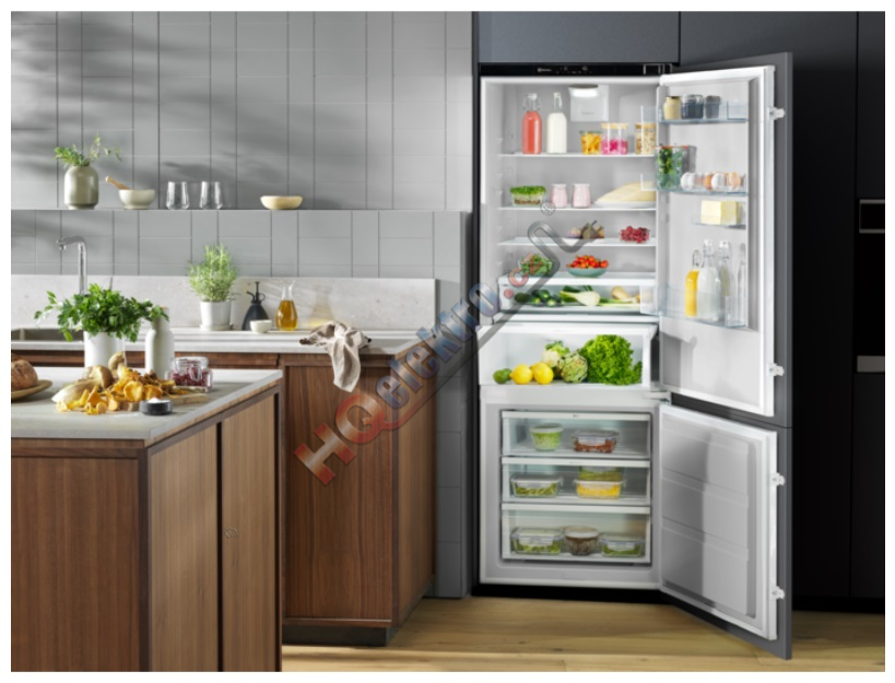 Vestavná clednička Electrolux ENG7TE75S 700 GreenZone No Frost ...